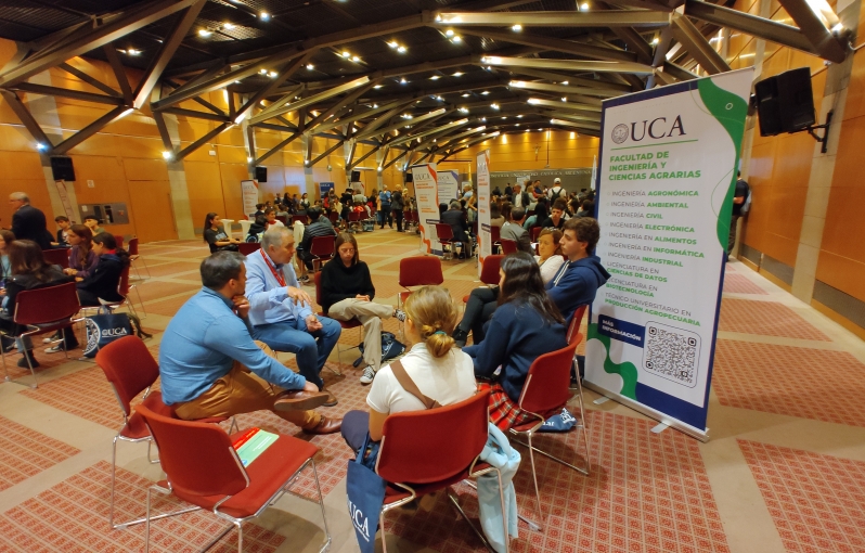 Experiencia UCA país